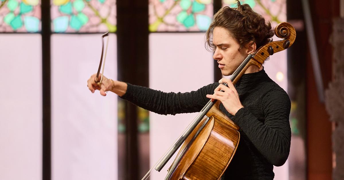 El violonchelista Guillem Gràcia gana el Premio El Primer Palau 2024 en ...